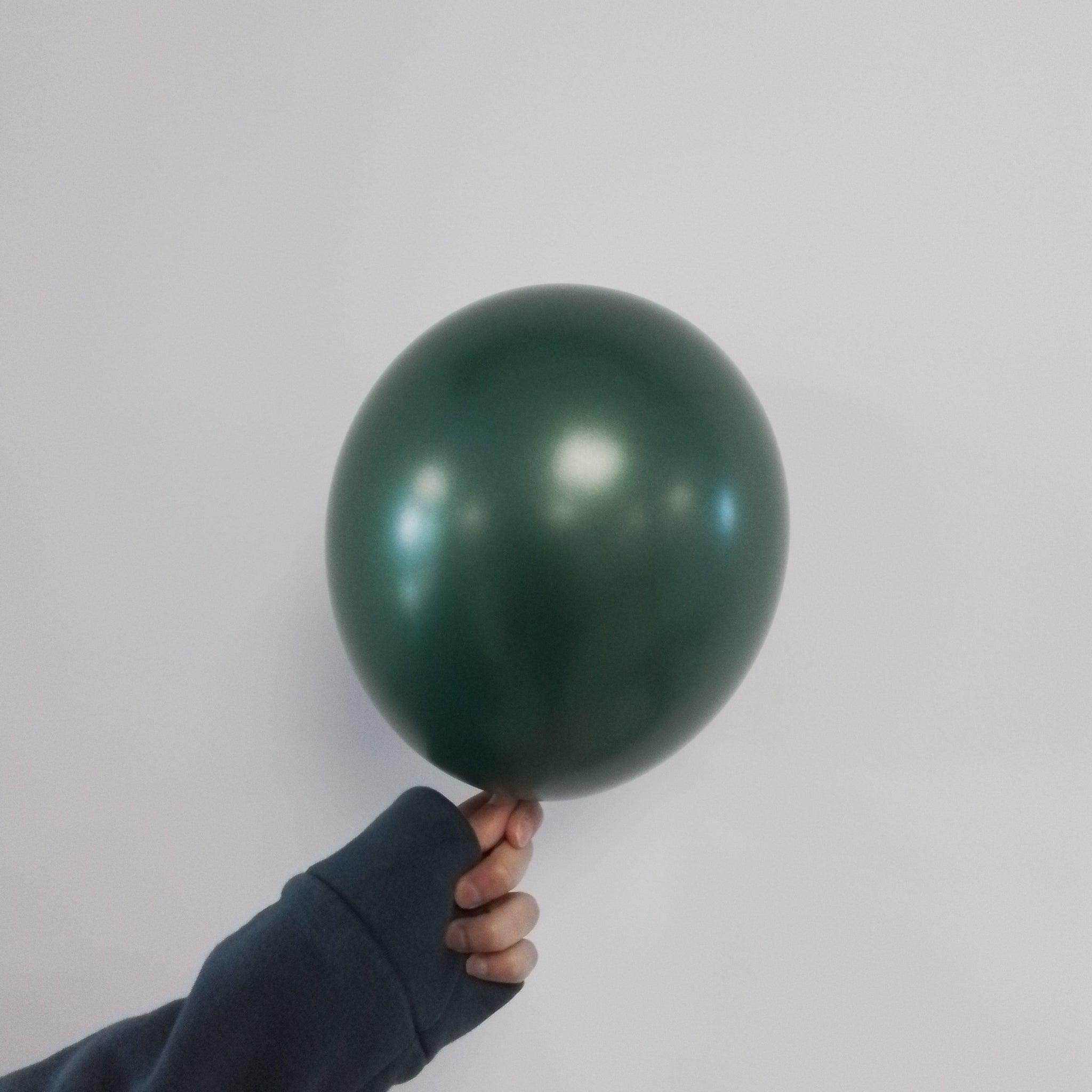 Tuftex Metallic Forest Green – Pro Balloon Shop